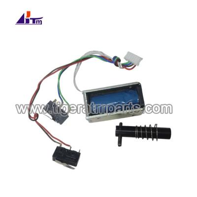 Cina 1750304622-09-08 Diebold Nixdorf Solenoide DN Card Reader Parti per bancomat in vendita