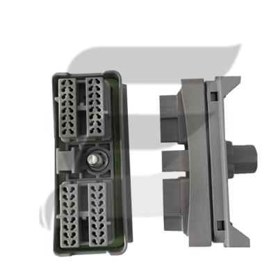 中国 CAT E312D E320D E323Dコンピュータ板コントローラーのプラグ245-1042 2451042 販売のため