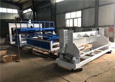 China 2 - Máquina de soldadura da malha da cerca de fio de 5 milímetros no rolamento e no controle eletrônico do painel à venda