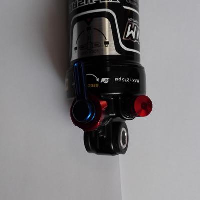 Κίνα Mtb Bicycle Air Suspension Shock DNM AOY-42RC with Damper Rebound/Compression adjustment/Lockout 165mm-200mm length προς πώληση