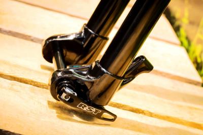 Κίνα 29ER Mountain BIKE FORK Inverted Air Suspension Fork MTB Bicycle  Suspension Fork RST προς πώληση