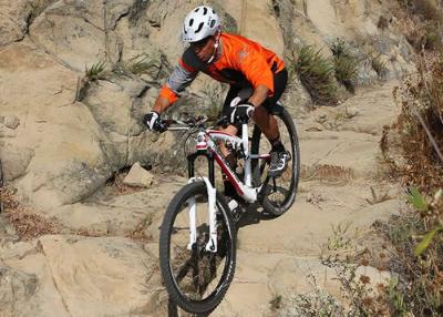 Κίνα 26er/27.5er Mountain Bike Fork RST Rogue 160mm travel Enduro Air Fork προς πώληση