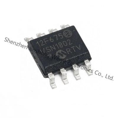 Cina PIC12F675-I/SN 8 Bit Microcontroller MCU 1.75KB 64 RAM 6 I/O Ind Temp SOIC8 in vendita