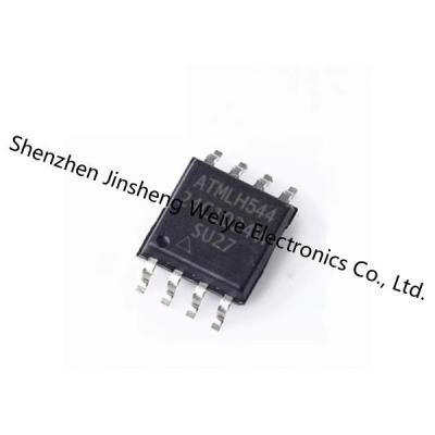 中国 AT24C1024W-10SU-2.7 Memory ICs EEPROM 1MBIT I2C 1MHZ 8SOIC 販売のため