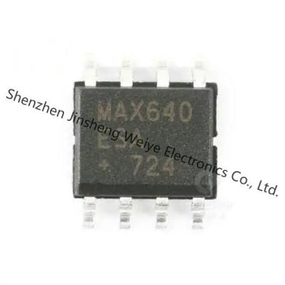 Cina MAX640ESA Switching Voltage Regulators 5V/3.3V/3V Adjustable, High-Efficiency, Low-IQ, Step-Down DC-DC Converters in vendita