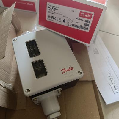 China Interruptor de presión Danfoss RT5A para refrigeración de amoníaco IP65 en venta