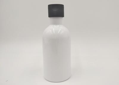Cina Il cosmetico di plastica di forma di Boston imbottiglia i materiali dell'ANIMALE DOMESTICO per lo sciampo del balsamo di capelli in vendita