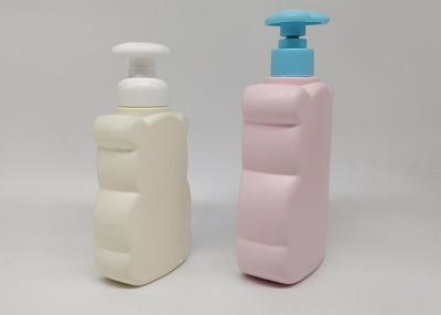 Cina bottiglia del PE di compressione della pompa della lozione del quadrato 400ml per sciampo in vendita