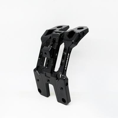 Cina OEM accettato un pilastro guida luce supporto di montaggio per Jeep JL superficie anodizzante dura in vendita