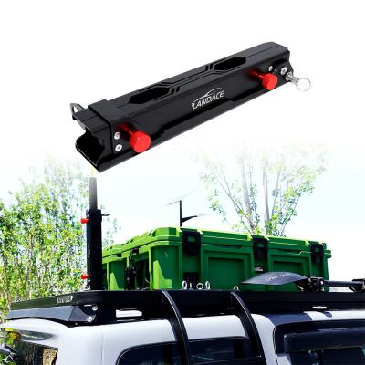 Cina Supporto per il palo di bandiera in alluminio multifunzione ad anodizzazione dura per serbatoio JEEP Wrangler 300 in vendita