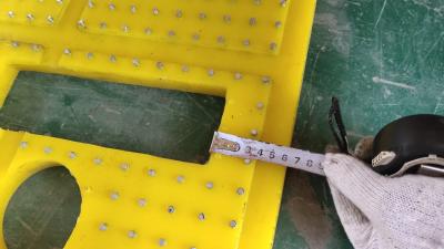 Κίνα Προσαρμοσμένο PU Anti Skid Mat 30mm ZP275 για τρυπεία περιστρεφόμενο τραπέζι προς πώληση