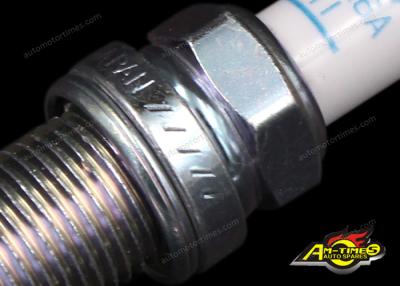Κίνα 22401-5M016 / PLFR5A-11/22401 βουλώματα σπινθήρων υψηλής επίδοσης 5M016, βουλώματα σπινθήρων οχημάτων για τα αυτοκίνητα προς πώληση