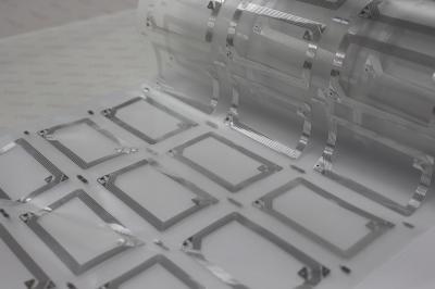 Cina Di plastica asciughi le etichette del sensore di Rfid dell'intarsio, varie dimensioni delle etichette scrivibile di Rfid in vendita