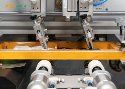 China Automatische 40 PC/Minute zwei Farben ringsum Flaschen-Siebdruck-Maschine zu verkaufen