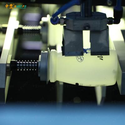 Cina Due macchine di serigrafia di Full Auto di colori per le bottiglie di acqua del latte in vendita