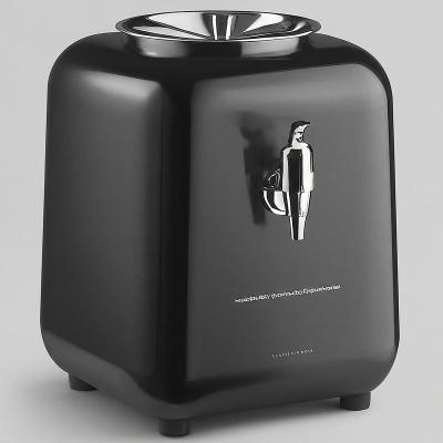 Cina Hychi Electric Smart Cat Fountain Dispenser automatico per cani in vendita