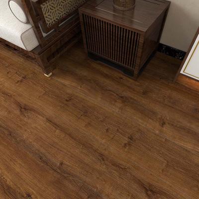 Cina buccia impermeabile e bastone del vinile di 1.0mm-2.5mm che pavimentano profondo impresso in vendita