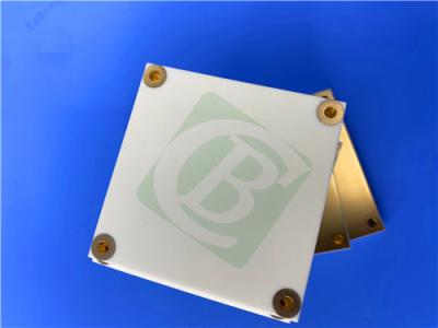 Cina Rogers RO3006 PCB a due strati costruito su substrati di spessore di 10 millimetri, finitura in oro immersivo e vetrina bianca in vendita