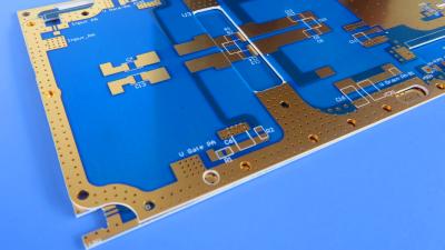 Cina I materiali del circuito Rogers RO3010 sono compositi PTFE riempiti di ceramica insieme a rame nudo, HASL, ENIG, oro puro, ENEPIG e OSP in vendita