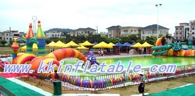 Cina Piscine gonfiabili commerciali con la tela cerata del PVC di 0.9mm in vendita
