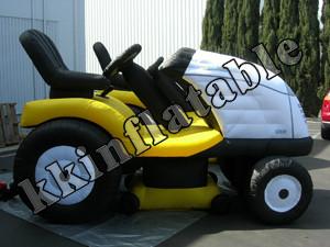 Cina Modello gonfiabile di stile della replica dell'automobile fresca di giallo in vendita