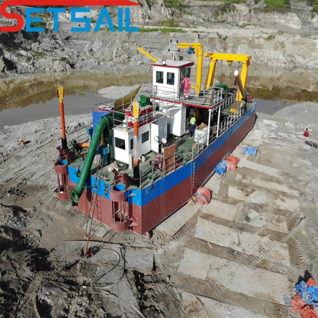 Low Price Diesel Engine 24 Inch Cutter Suction Sand Dredger