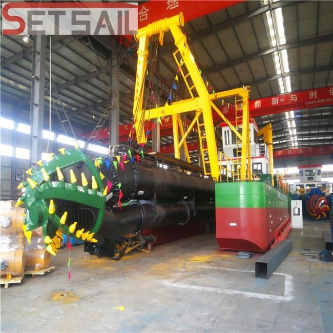 Capacity 1100m3 24 Inch Cutter Suctio Dredger for Port