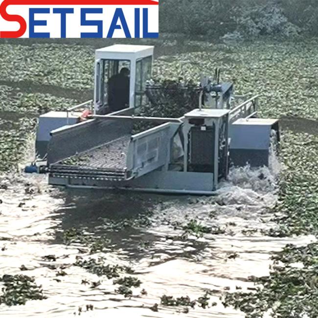 Hot Selling Water Hyacinth Harvesters for Cutting Transporting Discharge