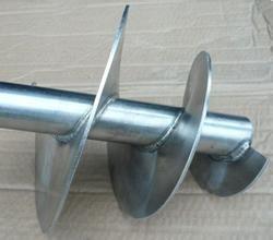China El vuelo espiral de acero inoxidable del tornillo del taladro continuo de la cuchilla laminó en venta