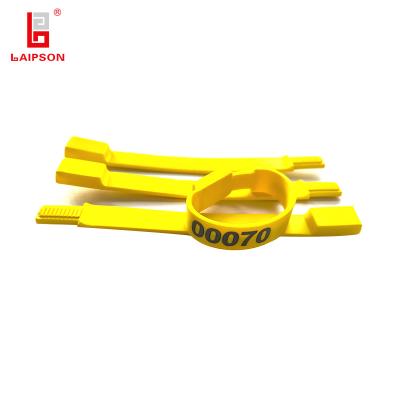 중국 LAIPSON TPU UHF 860MHZ 127mm Sheep Goat Leg Tagging System In Plastic Leg Band For Management 판매용