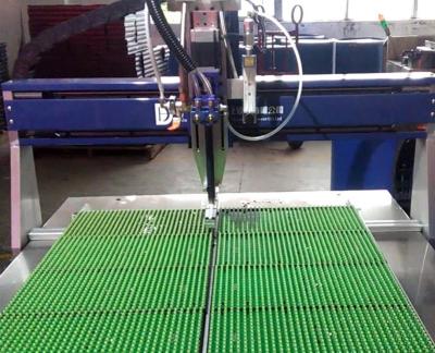Chine Dispenser automatique de silicone avec méthode de remuage statique ou dynamique de 260 kg de capacité à vendre