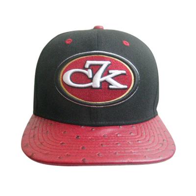 Cina Berretti da baseball rossi di Snapback del picco del cuoio dello struzzo con ricamo 3D in vendita