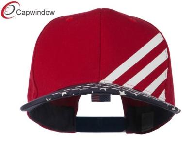 Cina Berretti da baseball piani di Snapback della bandiera di Bill U.S.A. della saia rossa del cotone con la rottura di Plasic in vendita