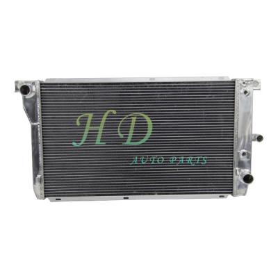 Cina Raditator automatico di alluminio del nastro nero con il dispositivo di raffreddamento incorporato della trasmissione per FORD DF DL cilindro 6 di LTE 2/95 - 8/98 in vendita