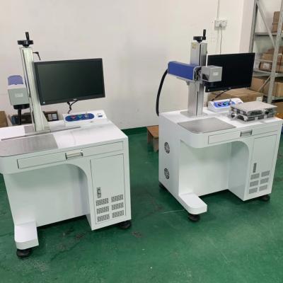 Cina Macchine di segno del laser del metallo 30W 60khz, macchina della marcatura del laser per plastica in vendita