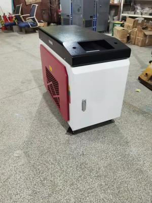 中国 半分の重量金属のための自動レーザーの溶接工220V 1500W 販売のため