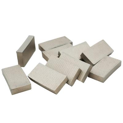 China Segmento de diamante sinterizado prensado a quente para corte de pedra LINSING Arix Diamond Tips Tool à venda