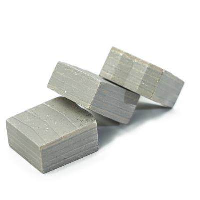 China Tecnologia de sinterização 24*11,5/12,7*26,5 mm Segmento de diamante em forma de ventoinha para corte de granito à venda