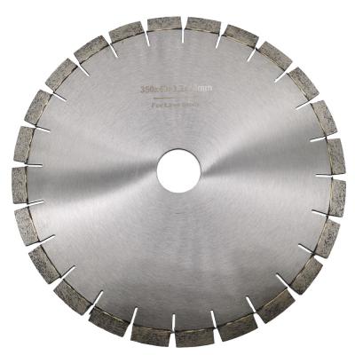 Cina 7/8IN Lamelle circolari di seghe circolari a caldo stampate a diamante per il taglio di lavastone sul mercato in vendita