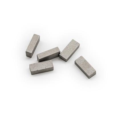 China Een diamanten bandzaagsegment met eigen machinerie en gegarandeerd Te koop