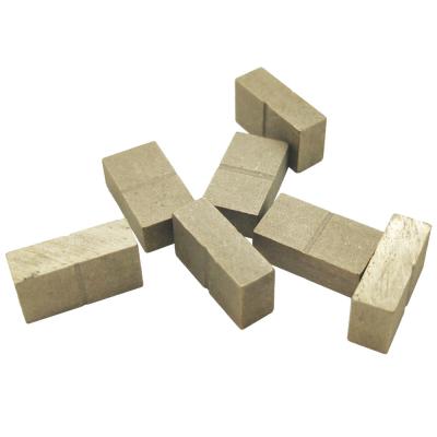 China Multi-purpose Diamond Cutting Segment Tip 24x8x13mm Diamantsegmenten voor de verkoop van marmer Te koop