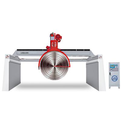 中国 グランイト板の湿った大きな石切断機 7.5KW マルチソーブレードカット機 12000 kg 販売のため
