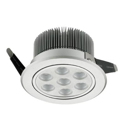 中国 商業照明に使用する調節可能な角度の21W 120mmの直径LED Downlight 販売のため