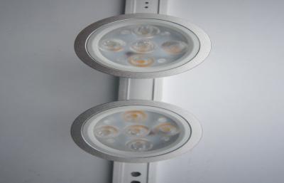 中国 高い内腔 Dimmable Mr16 の大きいビーム角 Ip20 の評価 販売のため