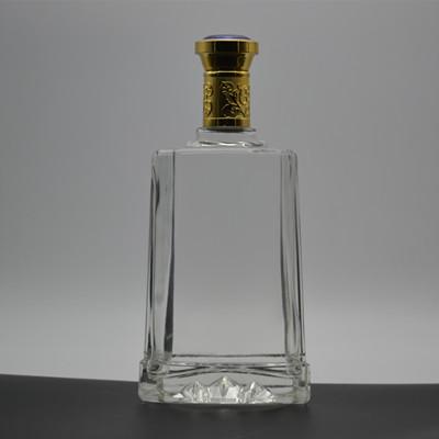 Cina Bottiglie di vetro trasparente ghiacciato con tappi a vite per vino e brandy dipinte in colore OEM in vendita