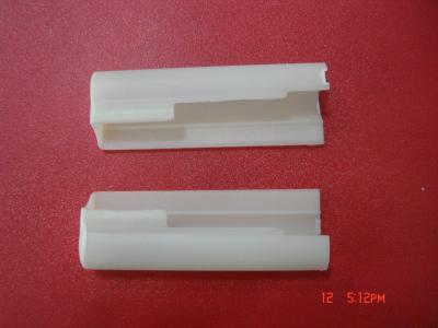 Cina Multi protezione della perla dello stampaggio ad iniezione della cavità della copertura di plastica di angolo in vendita