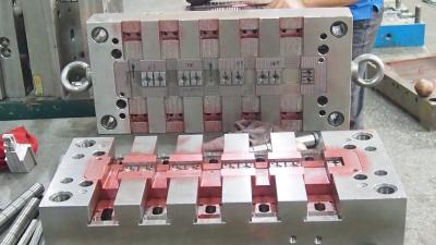 China Hohe genaue elektrische Stangen-Plastikform-Plastikspritzen der Unterstützungspa66 zu verkaufen