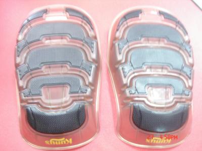 China Multi Hohlraum-kaltes Läufer-Doppelt-Spritzen für Kneepads-multi farbigen Schuss 2 zu verkaufen