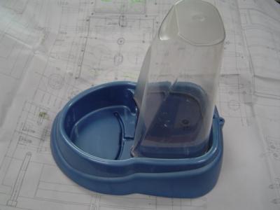 China PS/PC/ABS streicheln Plastikspritzen für das gebende Wasser, heißes Läufer-Spritzen zu verkaufen