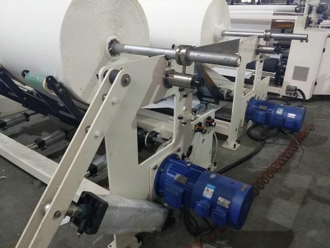 Machine de tissu facial